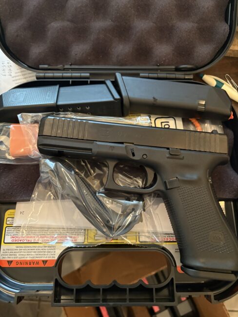 New, Never Fired, V SERIES GLOCK Model 17V, .9mm with 3-17rd mags and ...